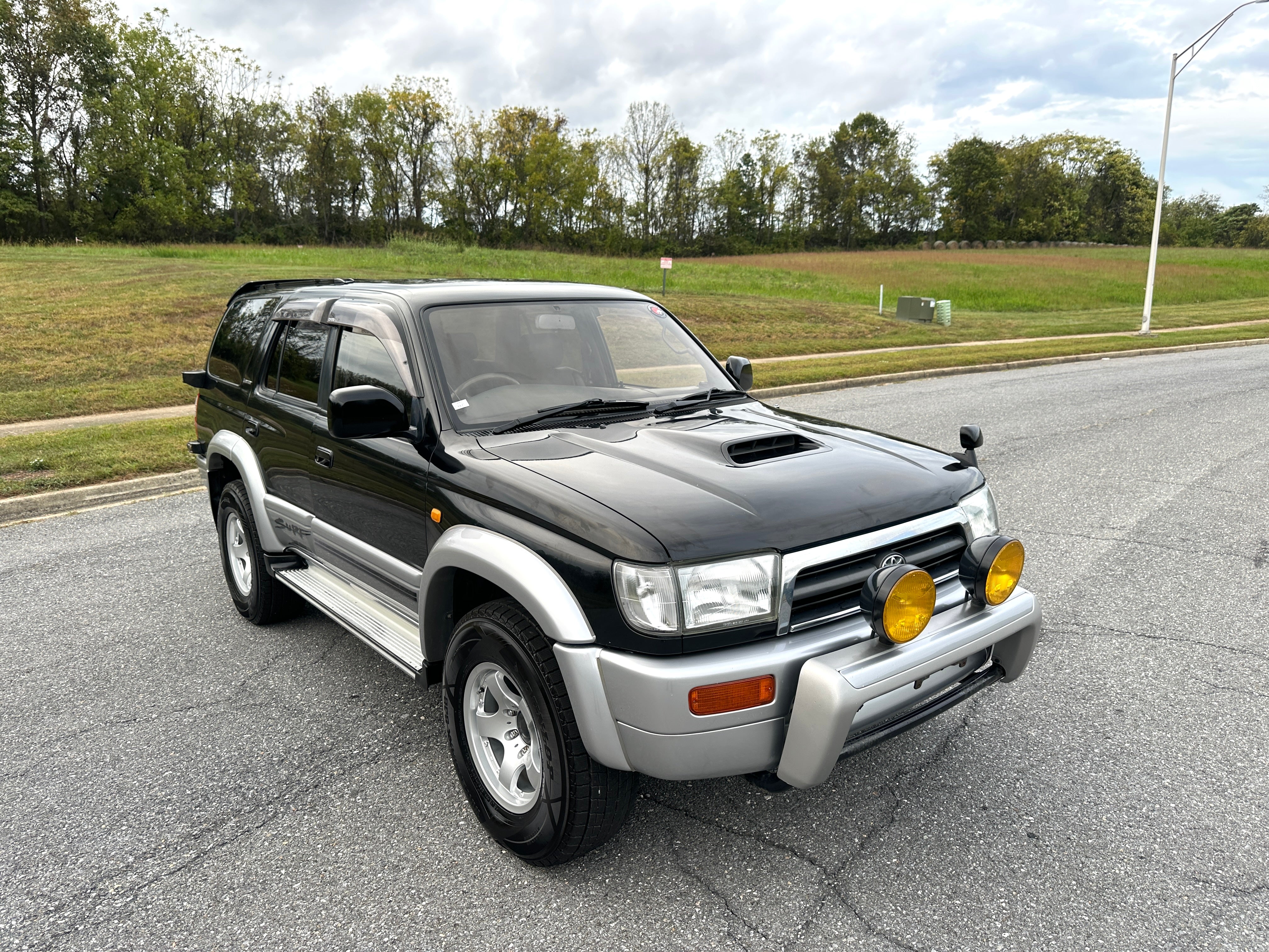 1998 Toyota Hilux Surf SSR-X Limited - 4WD - INTERCOOLED TURBO DIESEL ...